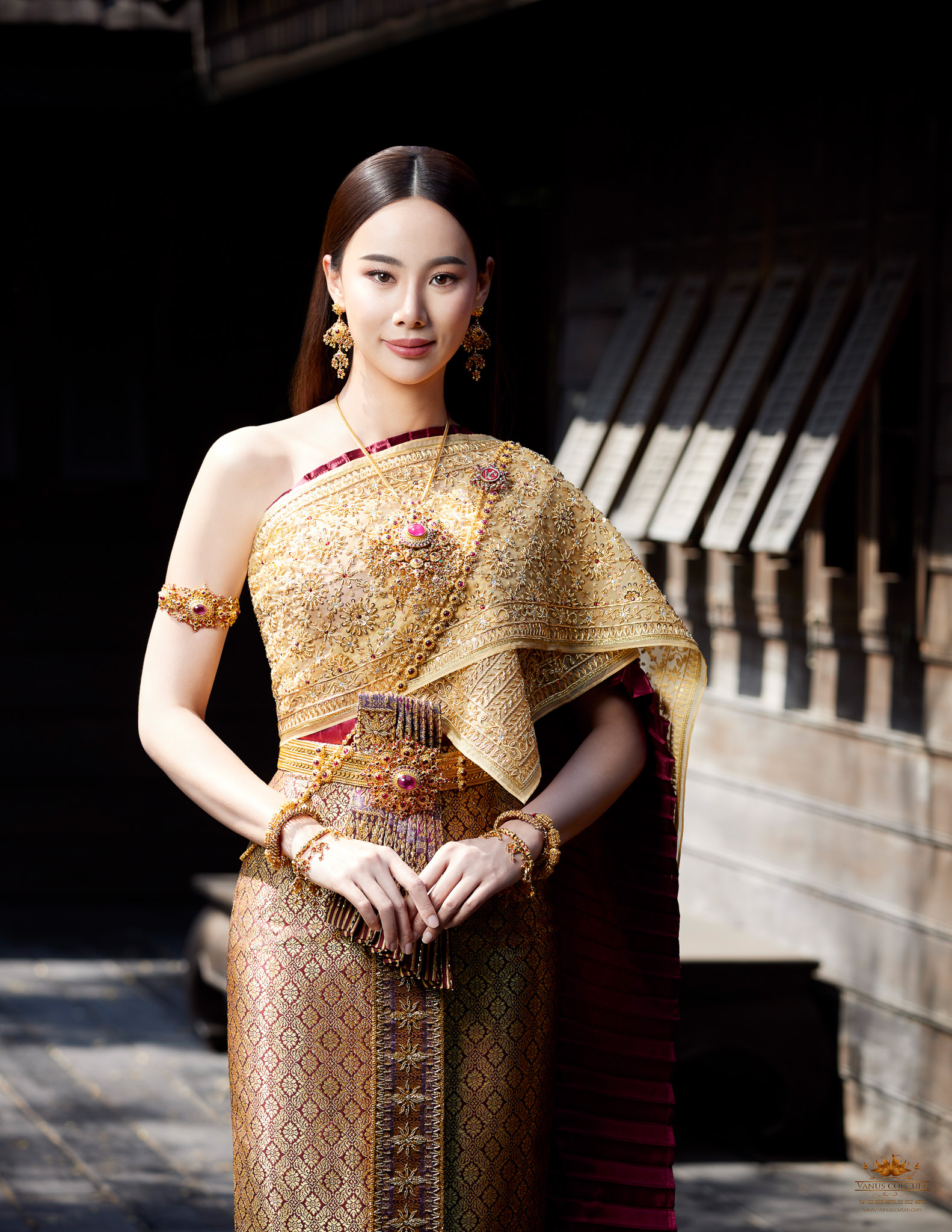 Thai traditional dress - YingYing 06